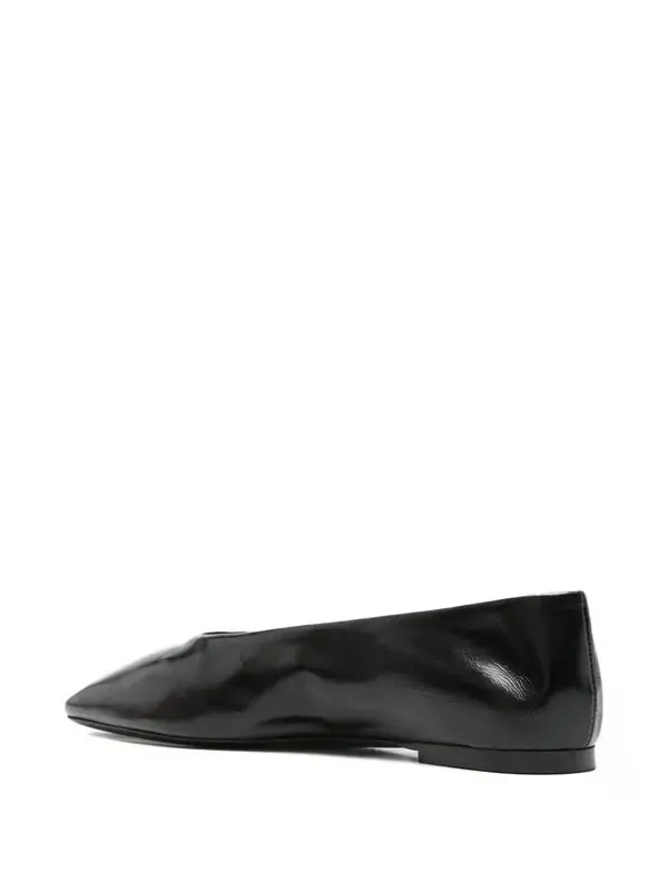 Saint Laurent Pointed Toe Leather Loafers - Black