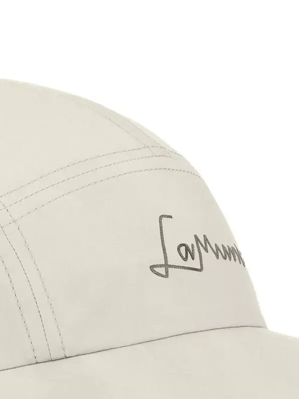LAMUNT Martha Light Perforated-details Cap