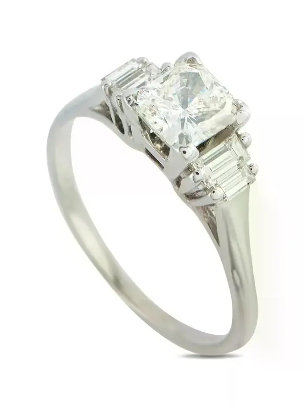 LB EXCLUSIVE 14k White Gold 1.22 Carat Diamond Centre Stone Ring With 0.30 Carat Diamond Accents - Silver