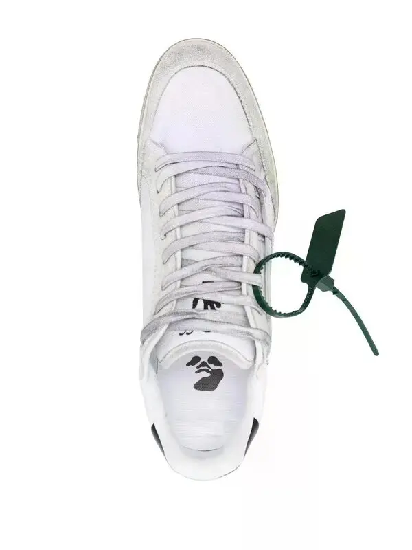 Off-White Lace-up Low-top Sneakers