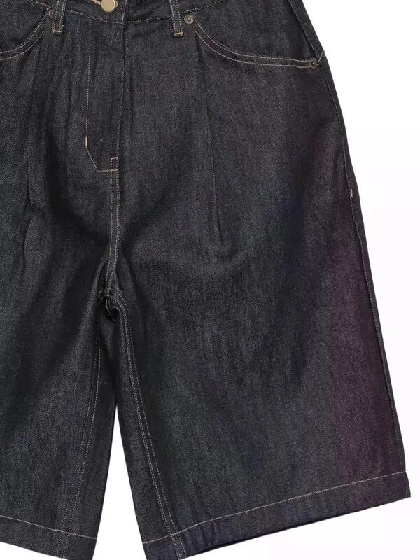 LOW CLASSIC Belt-loop Pocket Shorts