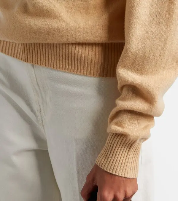 TOTEME Cashmere Crew Neck Pullover