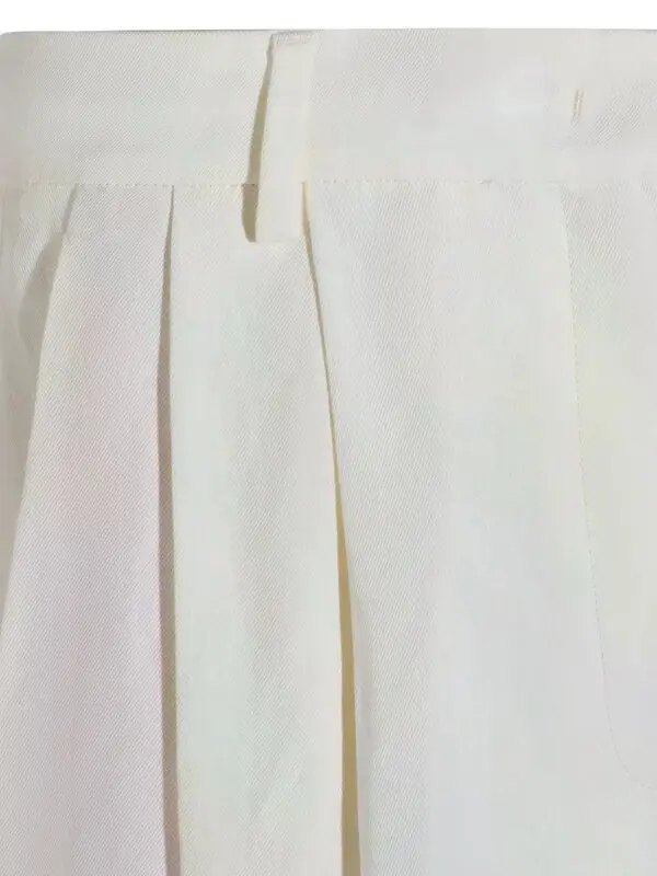 Fabiana Filippi Cream Pleated Knee-length Shorts