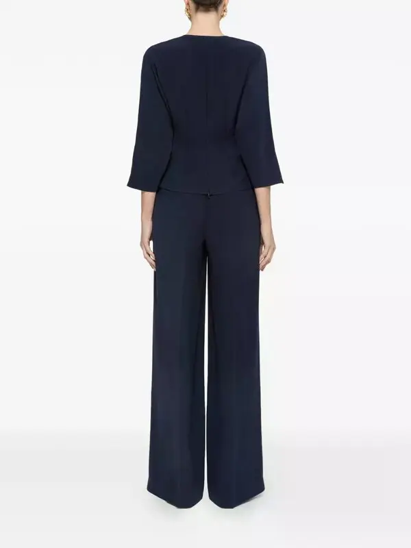 NISSA V-neck Blouse