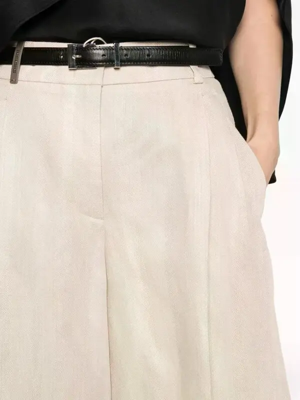 Peserico Birch Beige Front-pleat Wide-leg Shorts