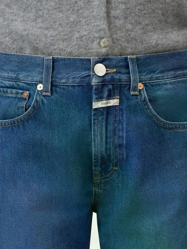 Closed Jayla Jeans In Medium