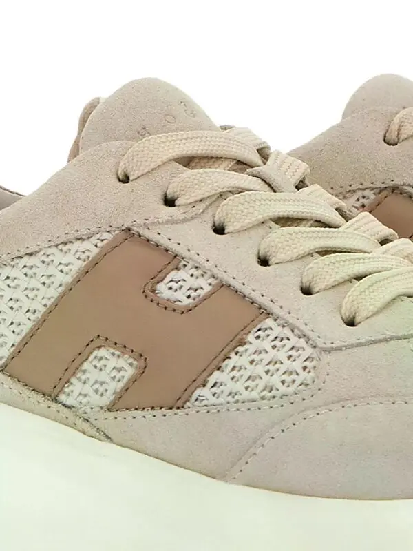 Hogan H696 Chunky Runner Leather Sneakers - Neutrals