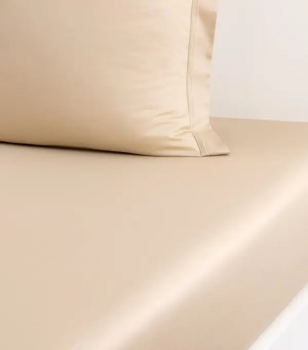 YVES DELORME Triomphe Super King Fitted Sheet - Beige