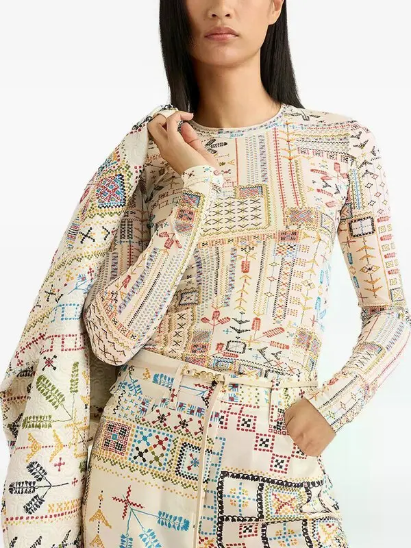 Momoni Waina Long-sleeves T-shirt