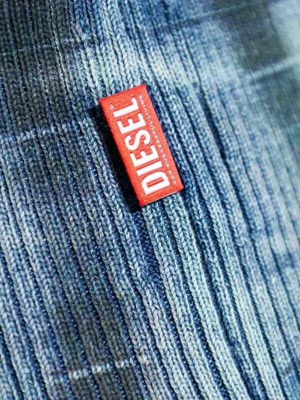 DIESEL® K-egons Checked V-neck Long-sleeve T-shirt
