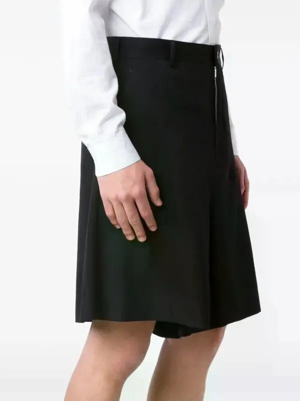 Comme Des Garçons Wide Leg Bermuda Shorts - Black