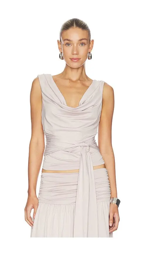 NIA Fabula Top