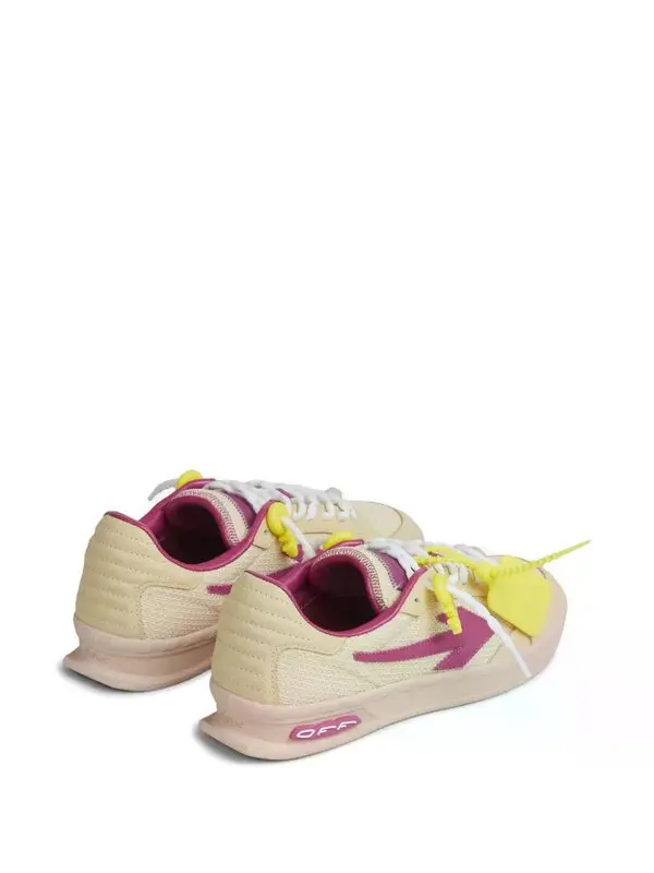 Off-White Arrow Low Top Sneakers