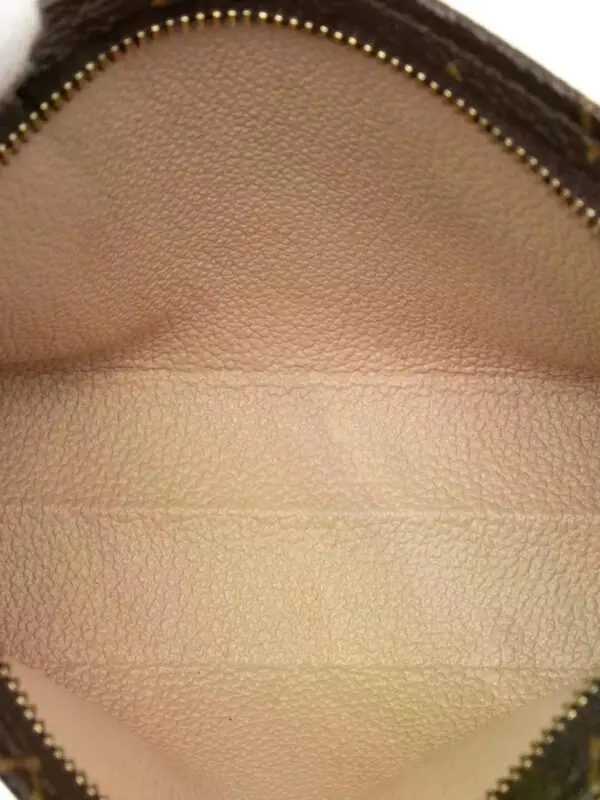 LOUIS VUITTON Monogram Toiletry 15 Pouch