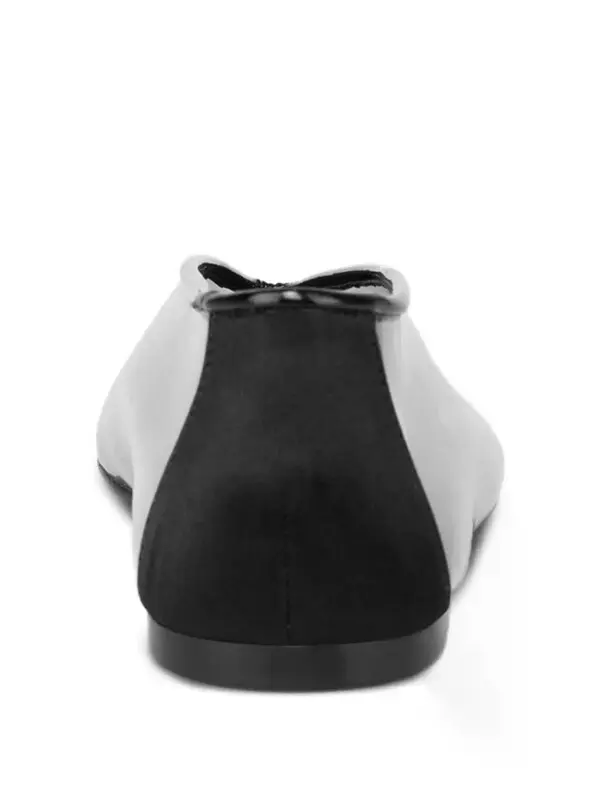 Moschino Ballet Flats With See-through Cap Toe - Black