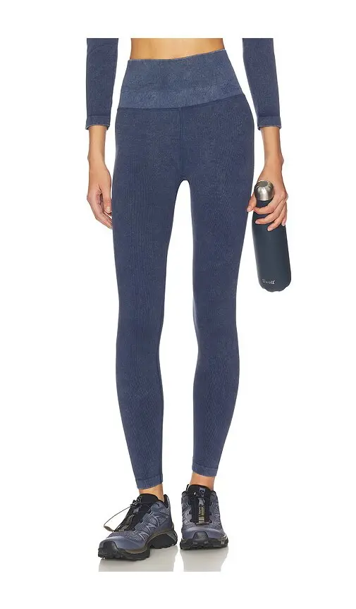 Spiritual Gangster Sun Bleached Love 7/8 Legging In . Also - Blue