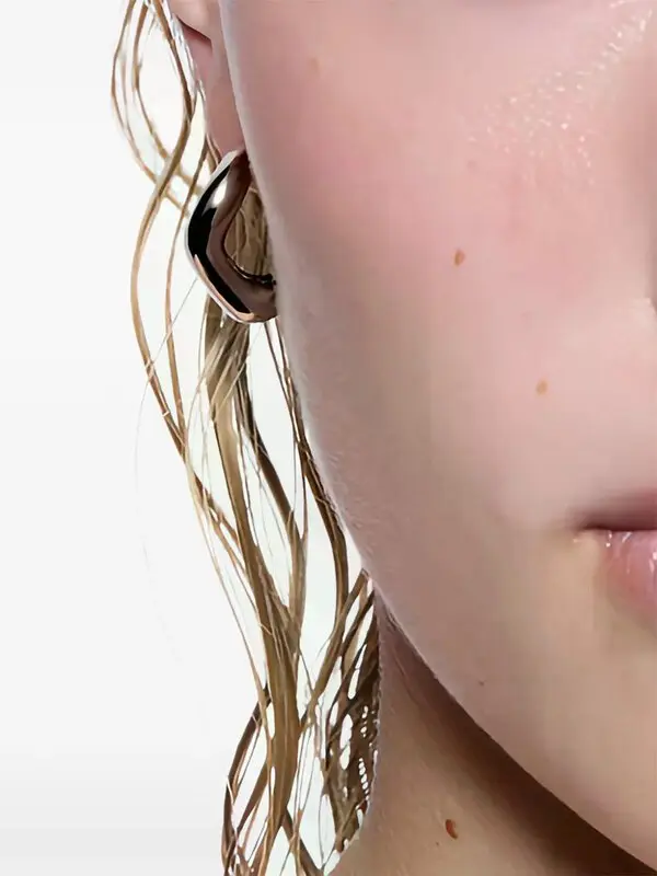 MARIA BLACK Anil Wavy Hoop Earring