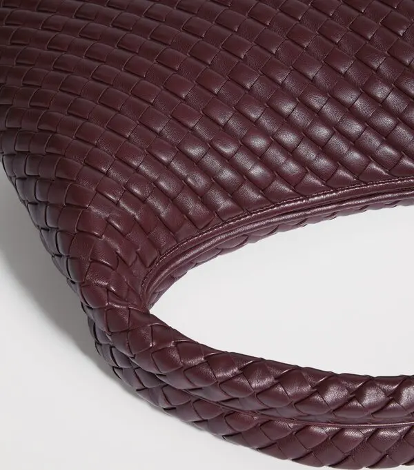 Bottega Veneta Intrecciato Leather Veneta Shoulder Bag - Red