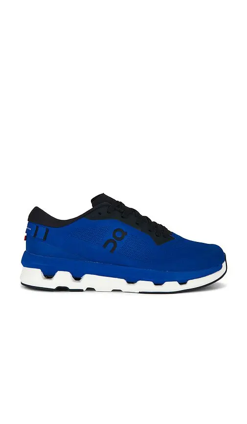 On Cloudzone In . Also - Royal