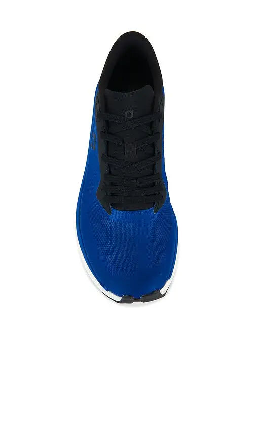 On Cloudzone In . Also - Royal