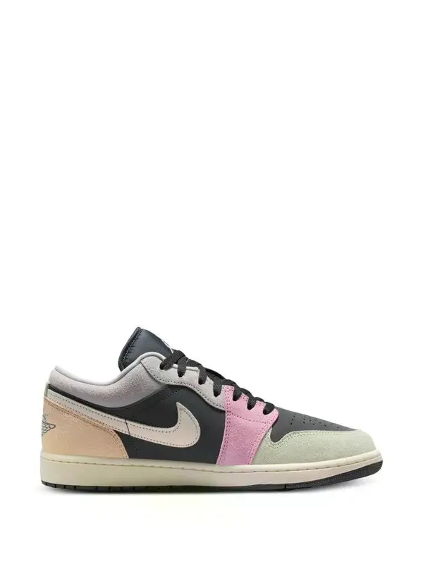 JORDAN 1 Low Se Lace-up Sneakers - Black