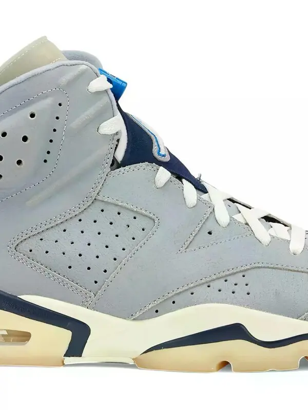 JORDAN 6 Retro Sneakers - Grey
