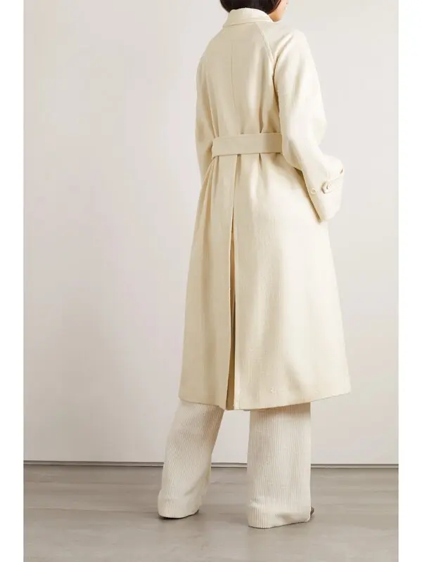 Chloé Belted Trench Coat In Silk, Wool, And Cashmere-blend