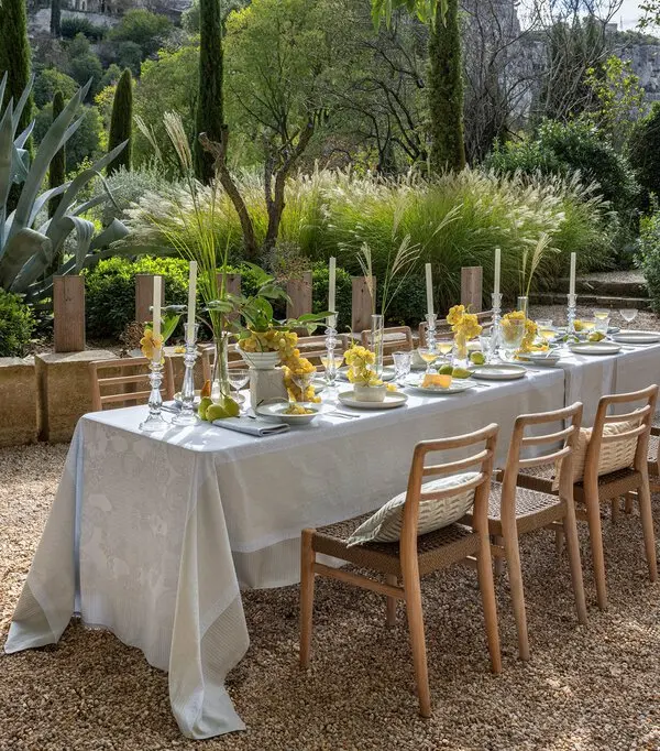 LE JACQUARD FRANÇAIS Coated Cotton Promenade Impériale Tablecloth