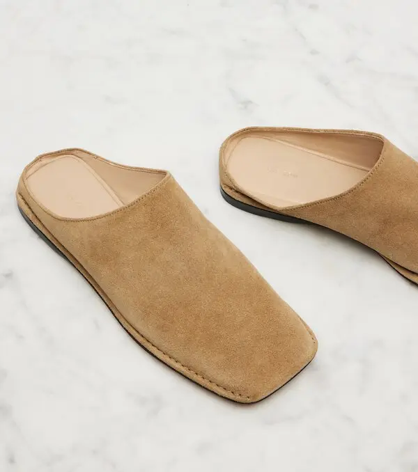 THE ROW Piper Suede Slides - Beige