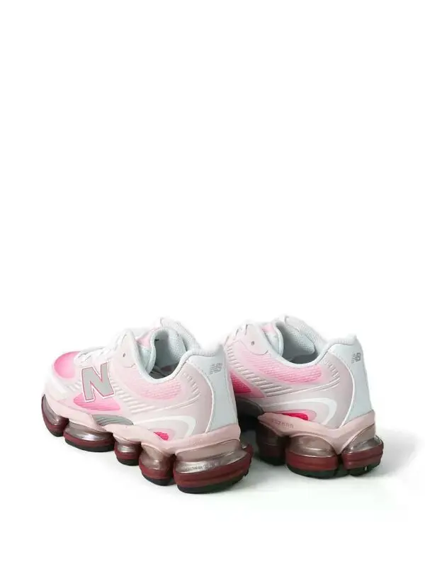NEW BALANCE Abzorb 2000 Logo-detail Sneakers - Pink