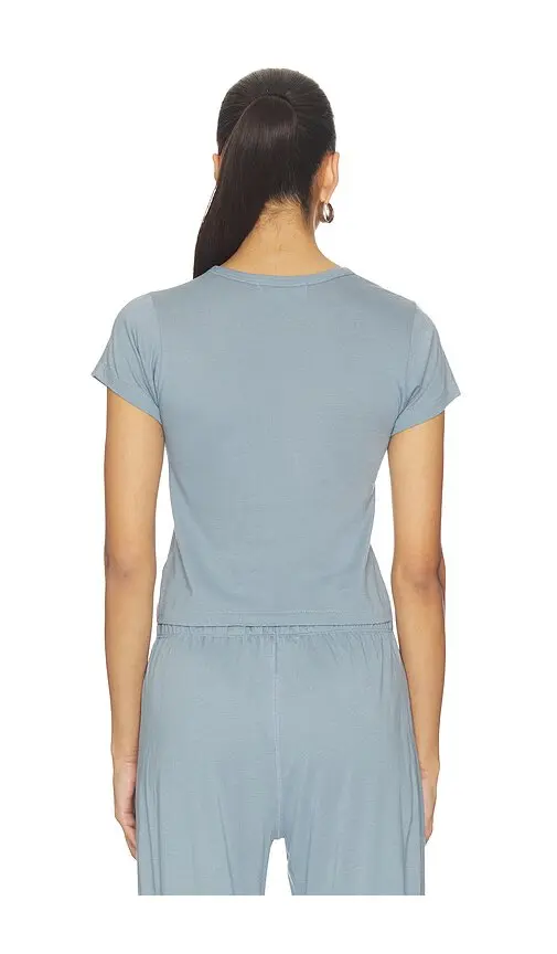 Eterne Ribbed Cropped Short Sleeve T-shirt