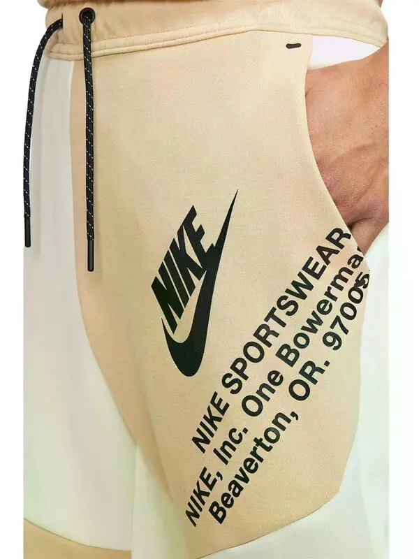 Nike Sportswear Tech Fleece Track Trousers - Neutrals