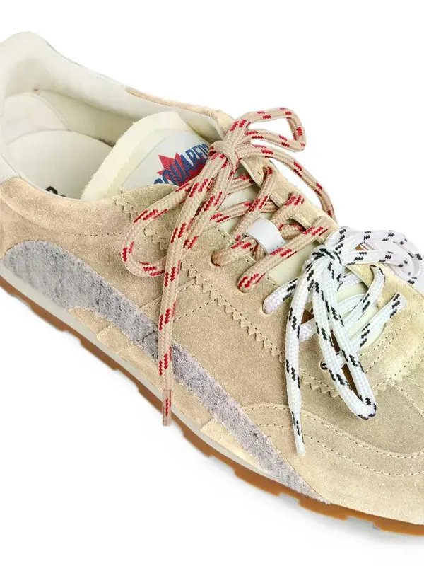 Dsquared2 Dc-642 Panelled Sneakers - Neutrals