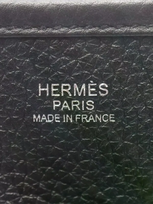 Hermès Clemence Evelyne Iii Pm Crossbody Bag - Black