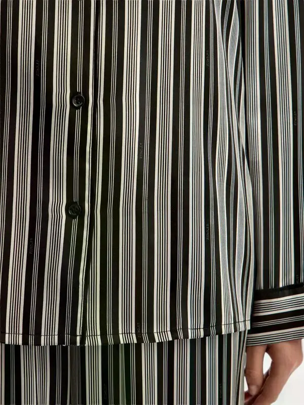 12 STOREEZ Striped Pyjama Set