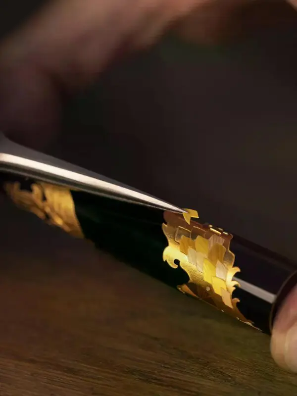 CARAN D'ACHE Straw Marquetry Dragon Fountain Pen