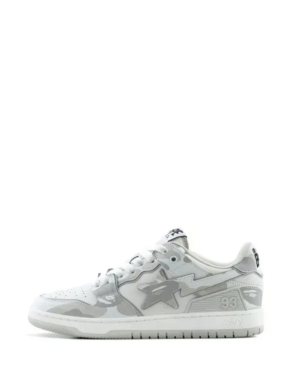 A BATHING APE Star Camouflage Lace-up Sneakers