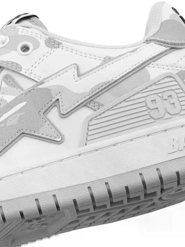 A BATHING APE Star Camouflage Lace-up Sneakers