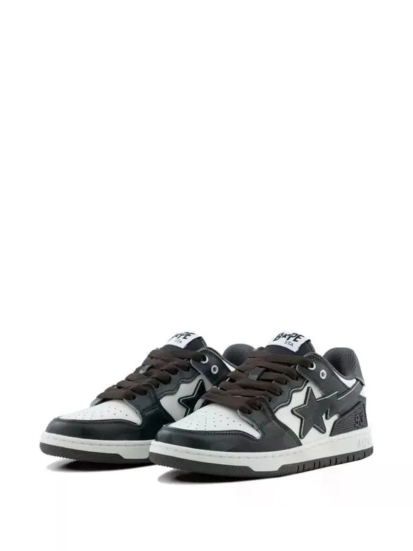 A BATHING APE Star Detail Lace-up Sneakers