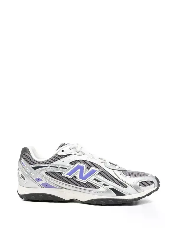 NEW BALANCE 204l Sneakers - Silver