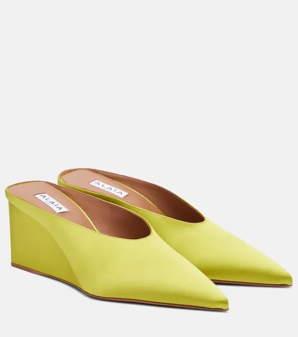 Alaïa Cube Satin Wedge Mules - Yellow