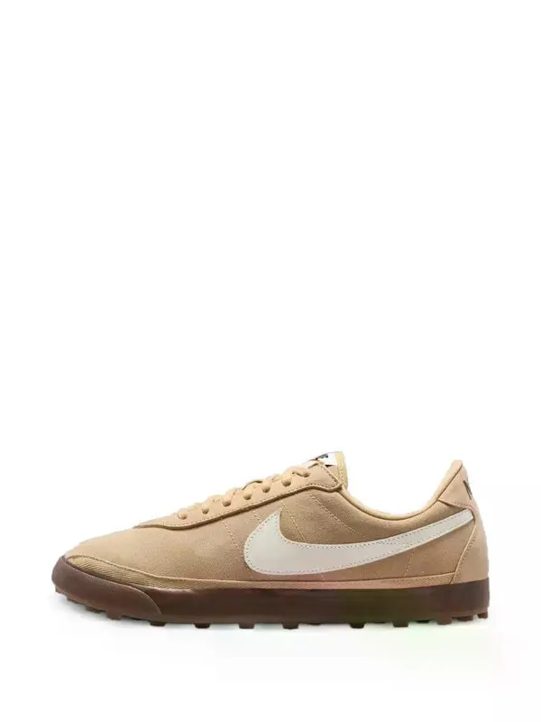 Nike Astrograbber Lug Sole Sneakers - Neutrals