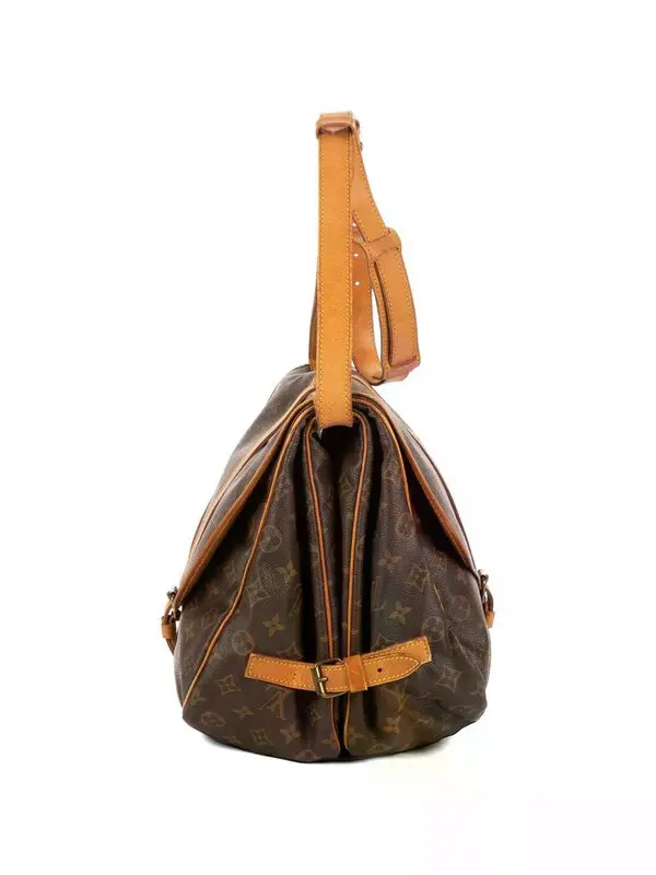 LOUIS VUITTON Saumur Buckle-fastening Shoulder Bag