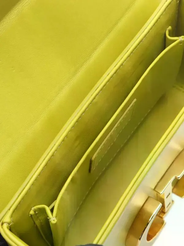 Dior 30 Montaigne Box Bag - Green