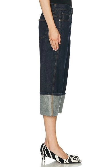 Khaite Boyle Straight Leg Crop In Denim - Benson