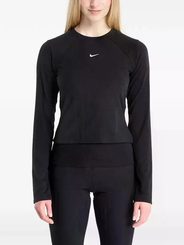 Nike Long Sleeve Top With Embroidered Logo - Black