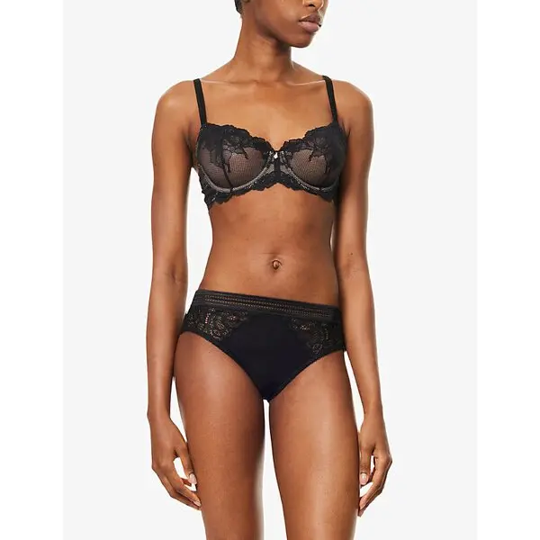 Wacoal Vivid Attraction Underwired Lace Bra