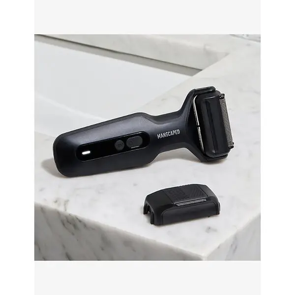 MANSCAPED The Chairman Plus Essential Kit