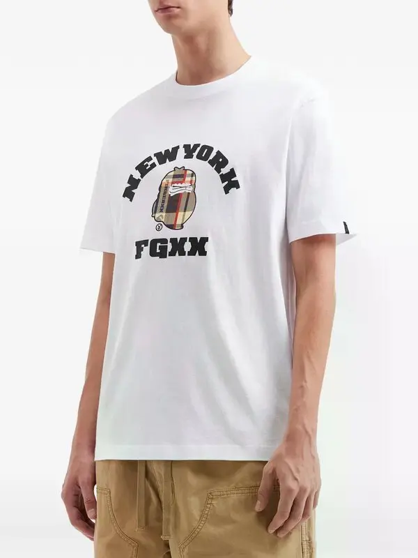 FINGERCROXX Round-neck Graphic T-shirt