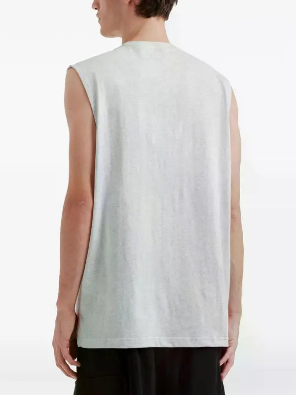 FINGERCROXX Graphic Print Sleeveless Top - Grey